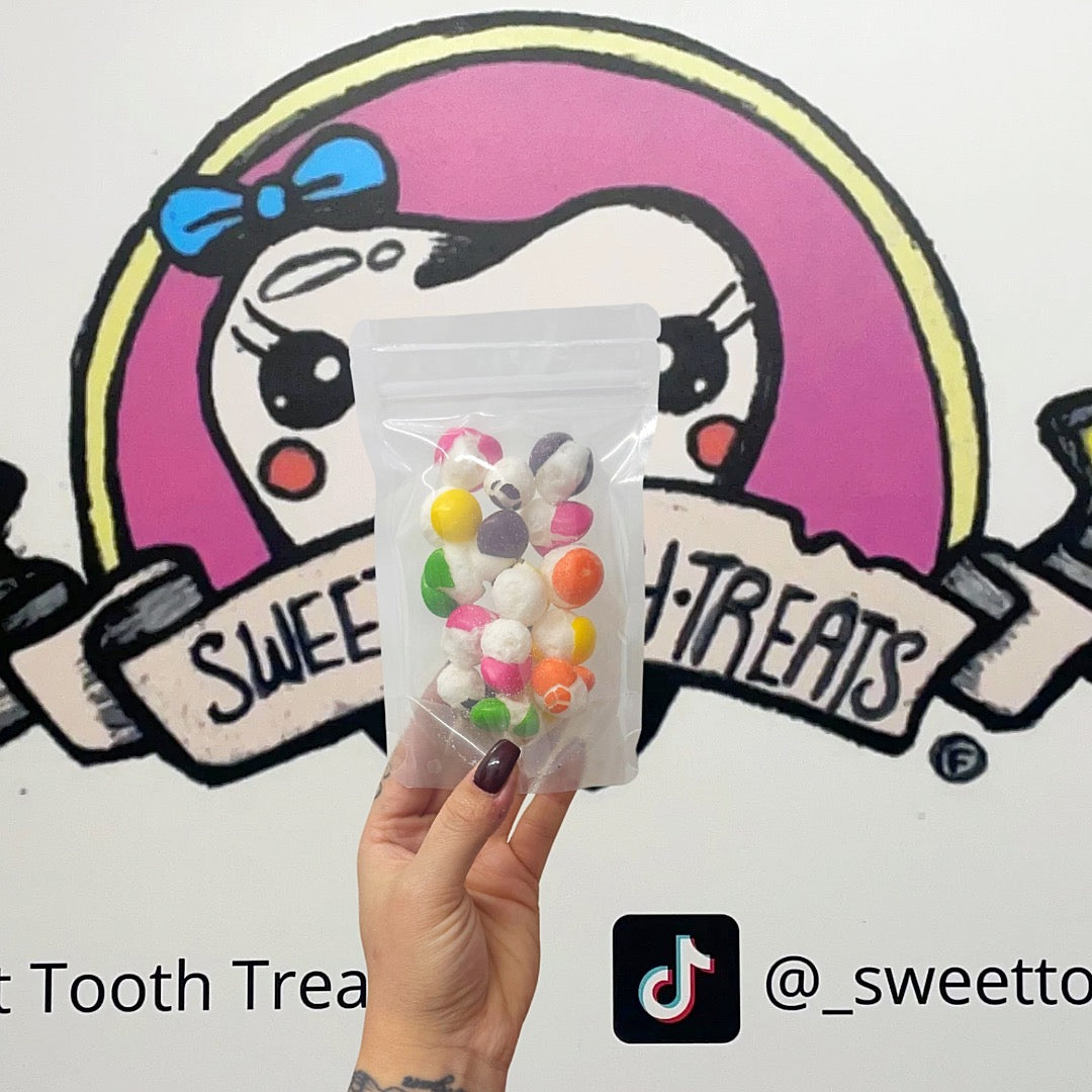 Freeze Dried Giant Skittles - Sour – Sweet Tooth Treats